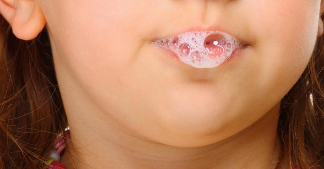 Nước bọt tiết lộ những bí ẩn gì trong cơ thể bạn? - KhoaHoc.tv