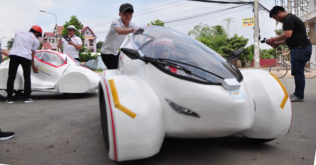 Sinh viên chế tạo xe 4 bánh chạy 200km với một lít xăng - KhoaHoc.tv