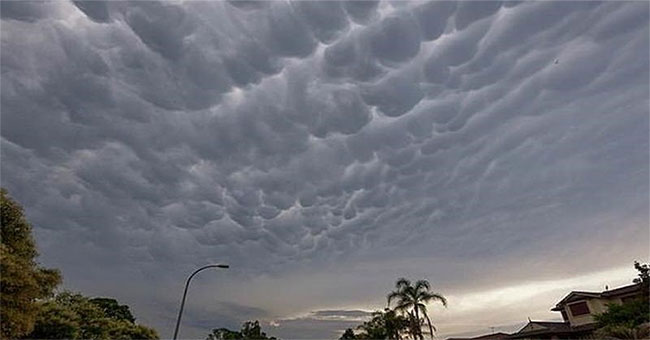 Chiêm ngưỡng đám mây kì lạ xuất hiện trên bầu trời Australia - KhoaHoc.tv