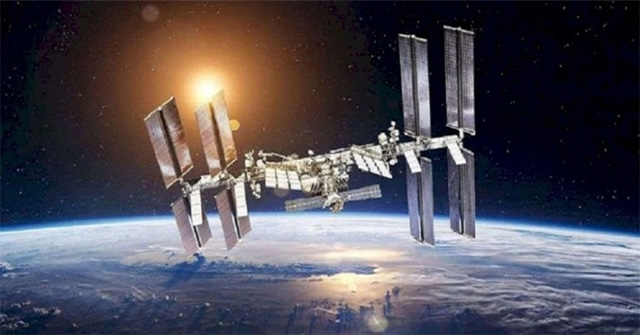 "Nấm mồ nước" sẽ chôn vùi trạm ISS trong tương lai - KhoaHoc.tv