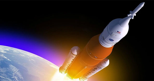 Sức mạnh "ẩn thân" của siêu tên lửa khủng nhất NASA: Kỳ quan kỹ thuật ...