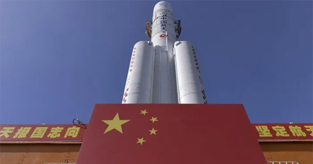 Trung Quốc thử thành công động cơ tên lửa Mặt trăng mạnh gấp đôi của Mỹ ...