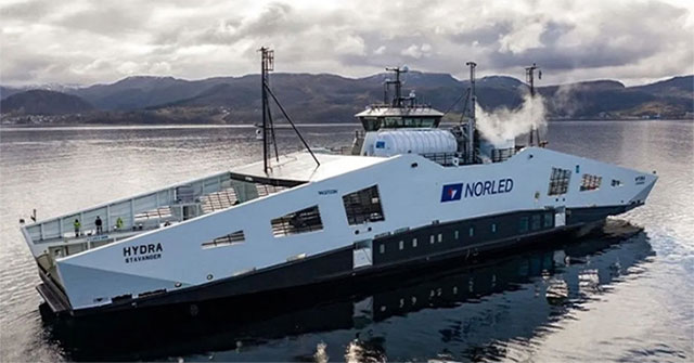 Phà hydro lỏng đầu tiên trên thế giới đi vào hoạt động - KhoaHoc.tv