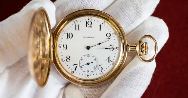 Giá bán kỷ lục đồng hồ vàng của hành khách giàu nhất tàu Titanic ...